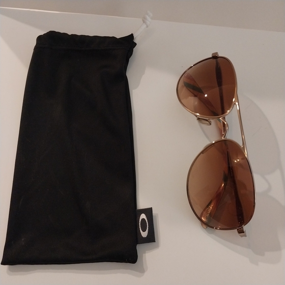 Accessories | Oakley Aviator Caveat Sunglasses Polished Gold Frame ...